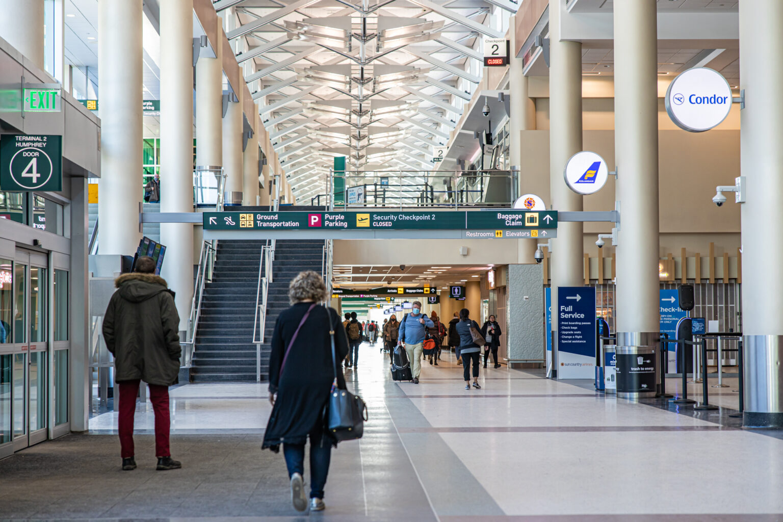 Smart Airports - Radiant Technology